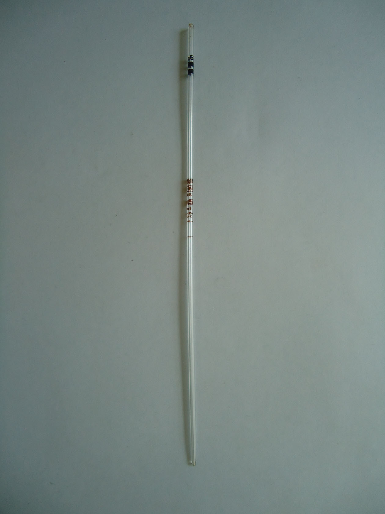 Pipetas: Pipeta aforada 0,5 ml. 1 aforo