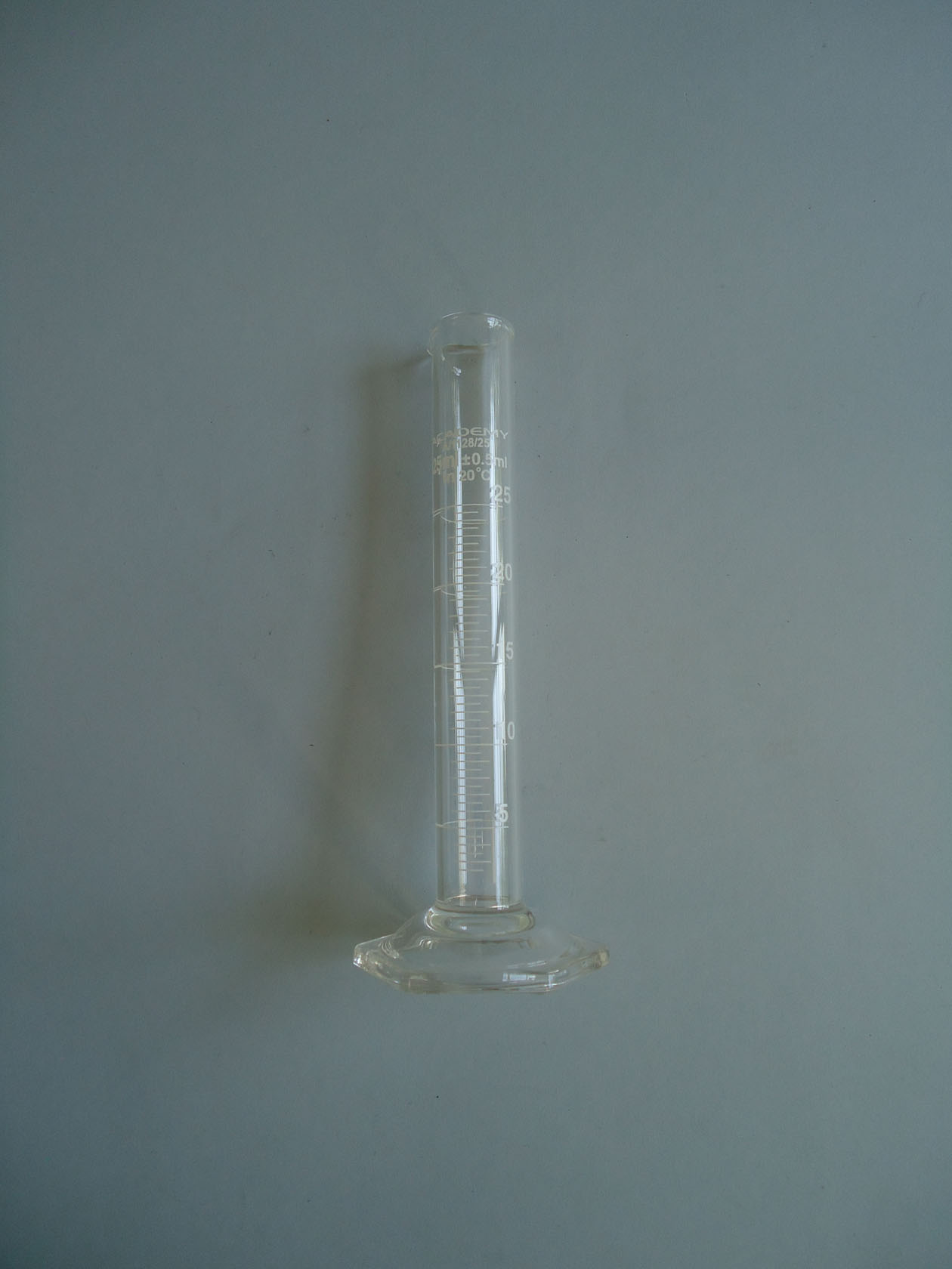 Probetas: Probeta vidrio graduada 25 ml.